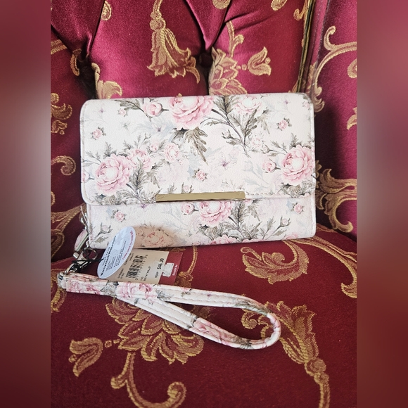 Bags | Mundi Big Fat Wallet | Poshmark